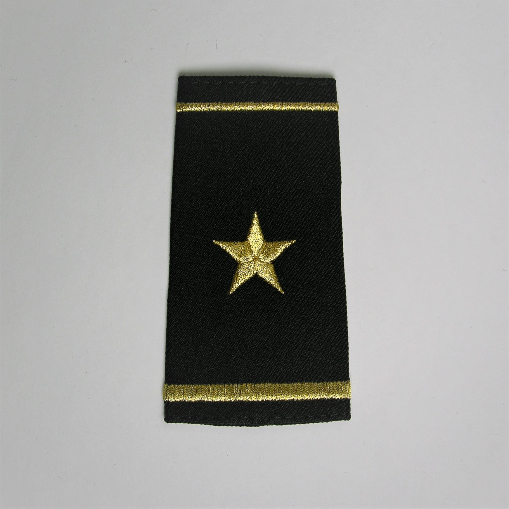 oherron.com: Police Epauletts Black W/1 Gold Star